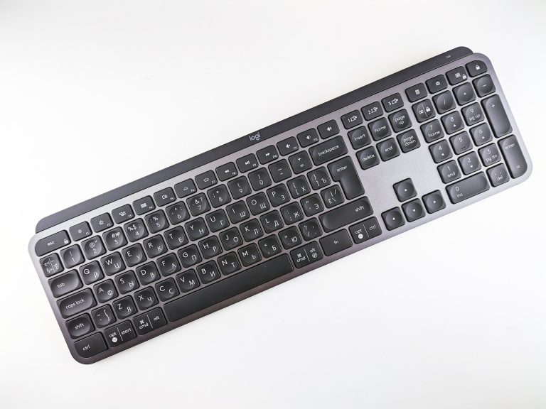 Unlock Logitech Keyboard: Quick Guide